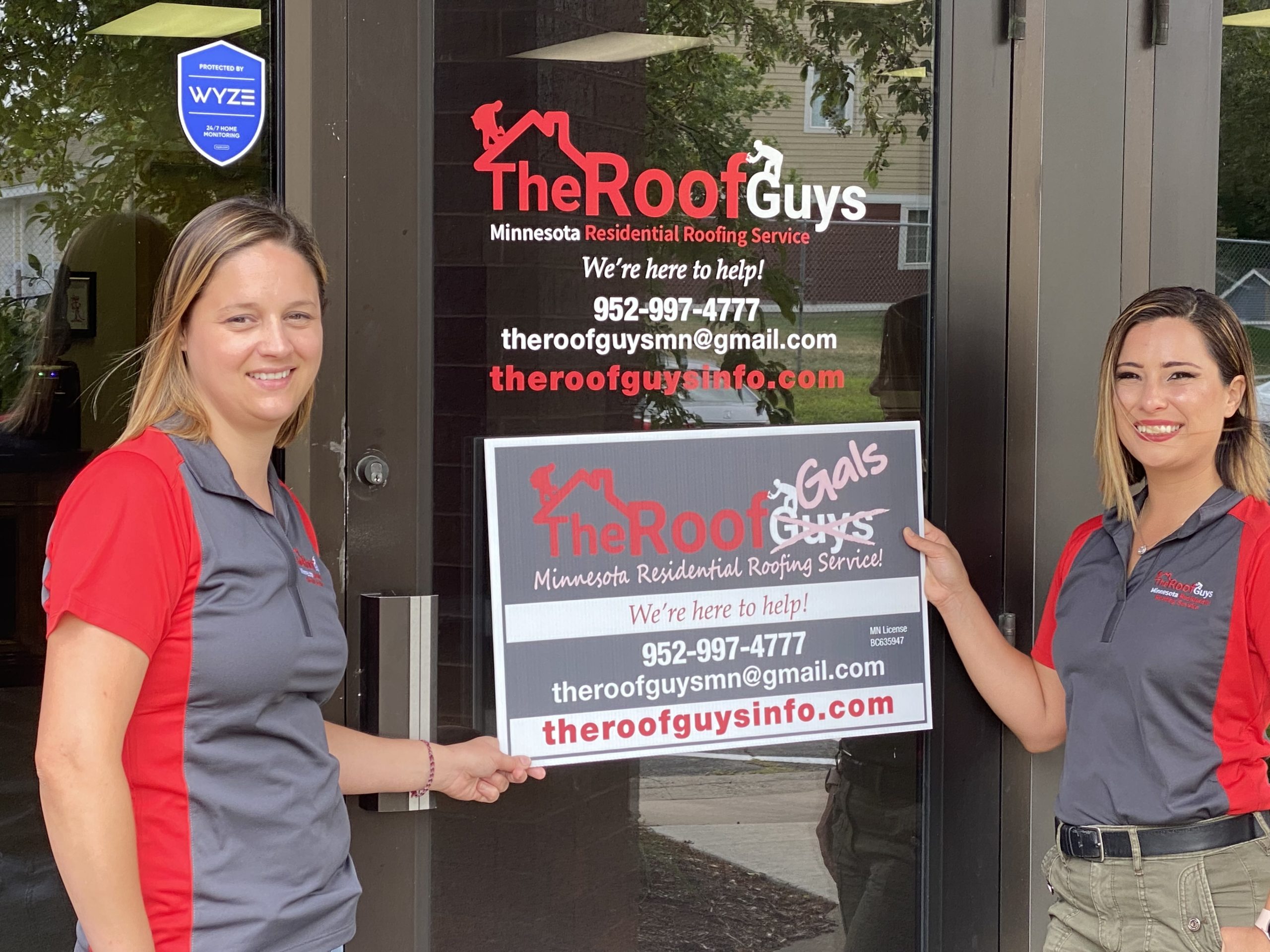 The Roof Gals | The Roof Guys